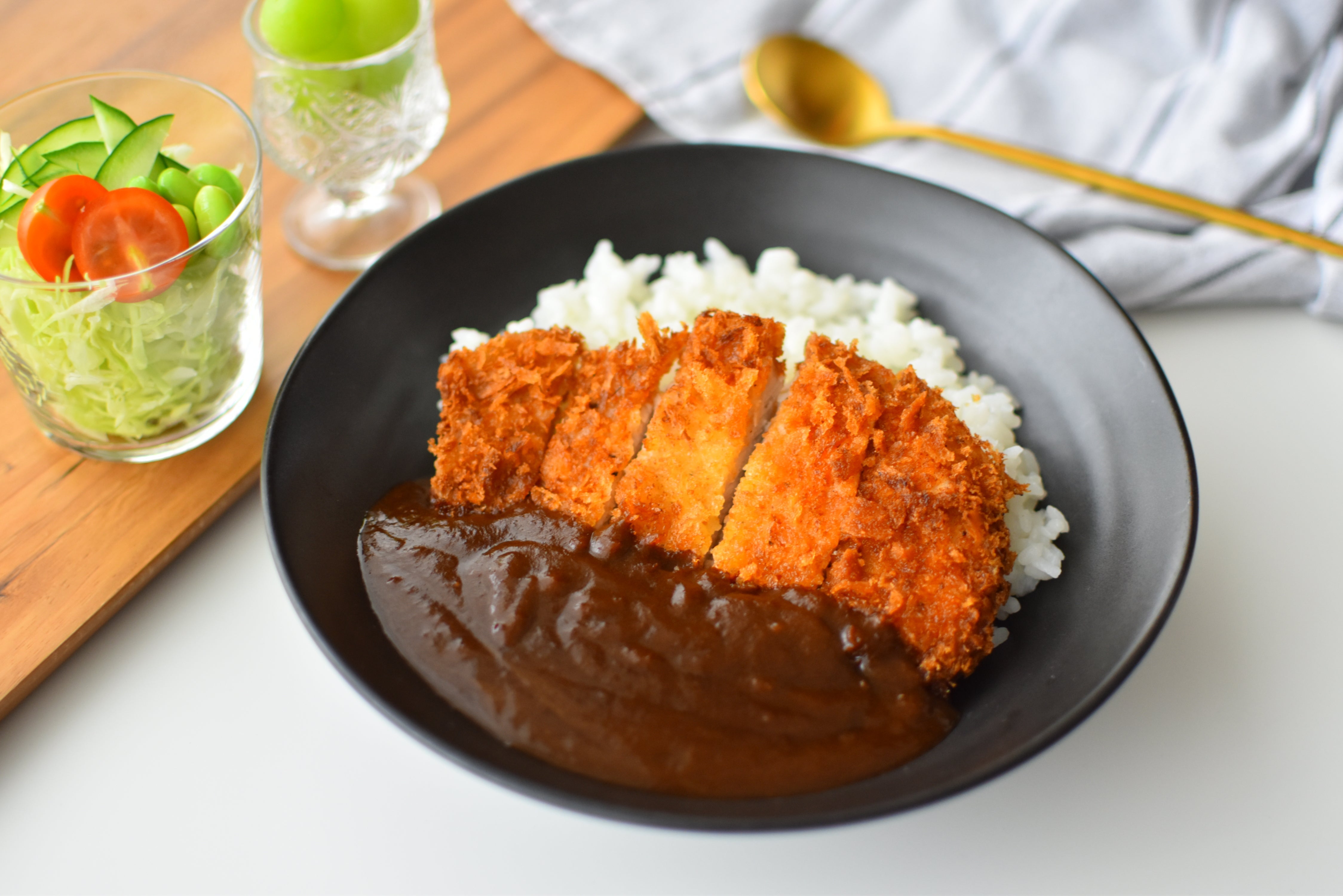 How to Make Tonkatsu Curry (Japanese Pork Cutlet Curry Recipe ...