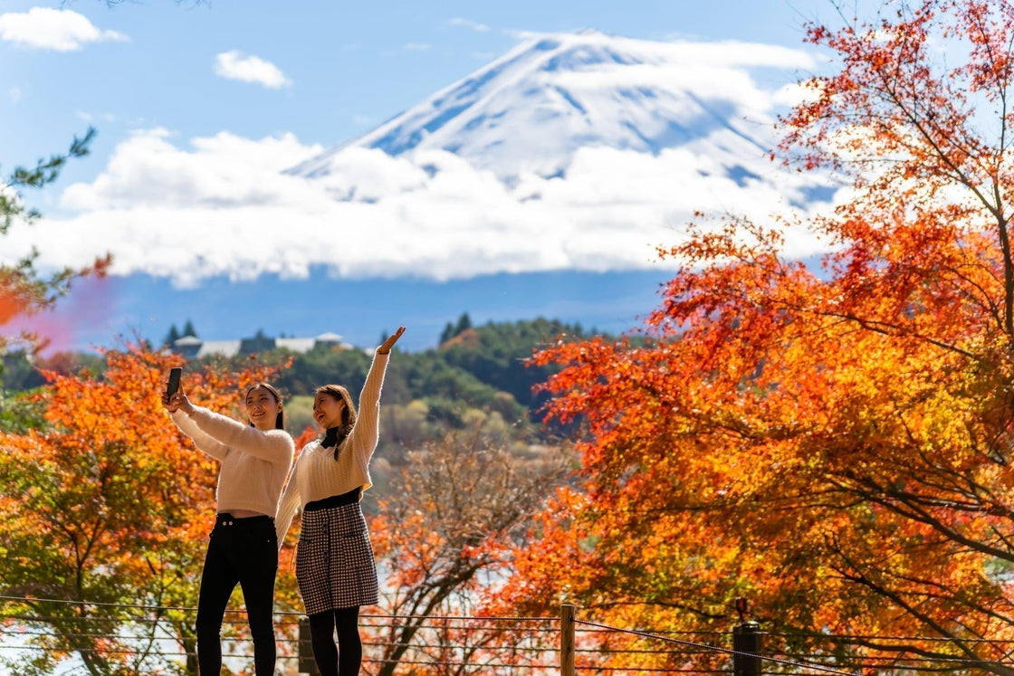 Japan Autumn Fall Foliage Calendar: Best Spots & Travel Tips (Updated