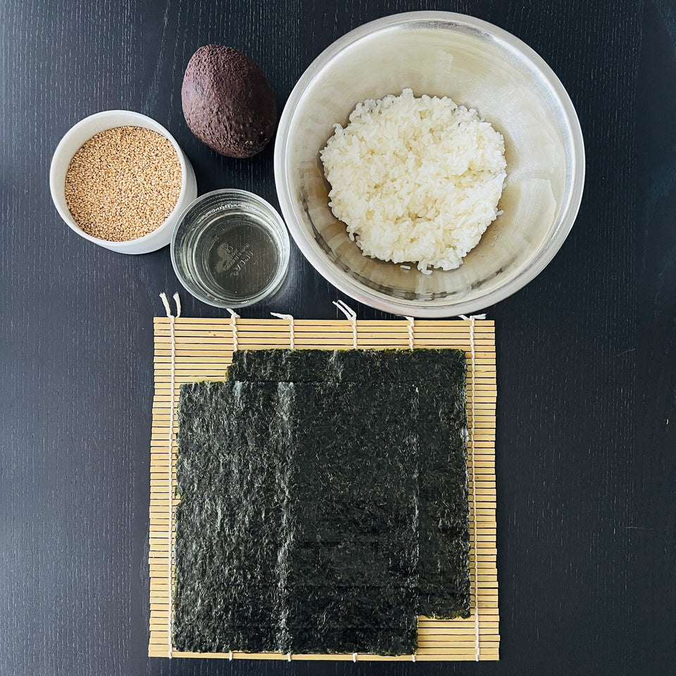 How To Make Avocado Sushi (Avocado Roll 2 Ways) – Japanese Taste