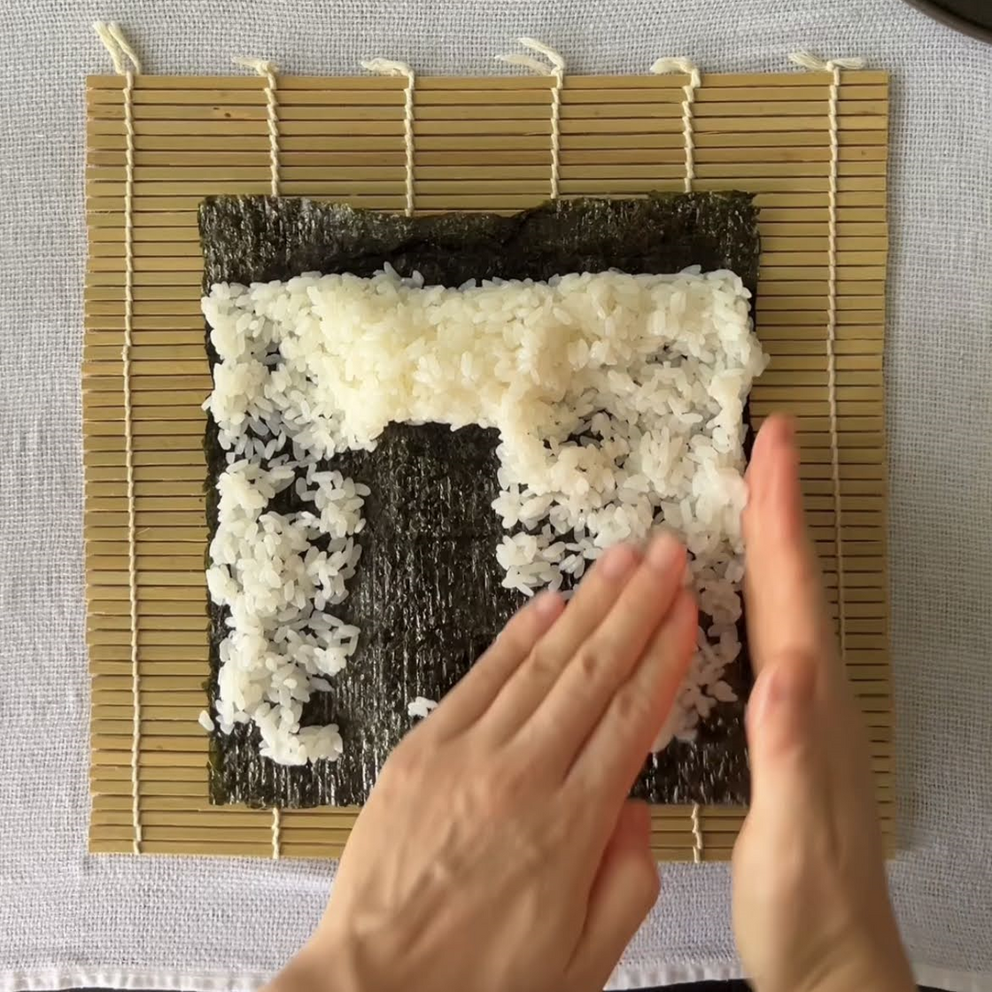 How To Make Avocado Sushi (Avocado Roll 2 Ways) – Japanese Taste